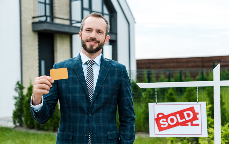 Mobile Home Dealer vs. Real Estate Agent in Florida
